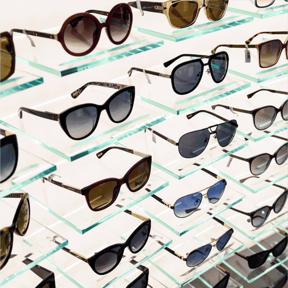 DIY Floating Glass Shelves for Modern Homes