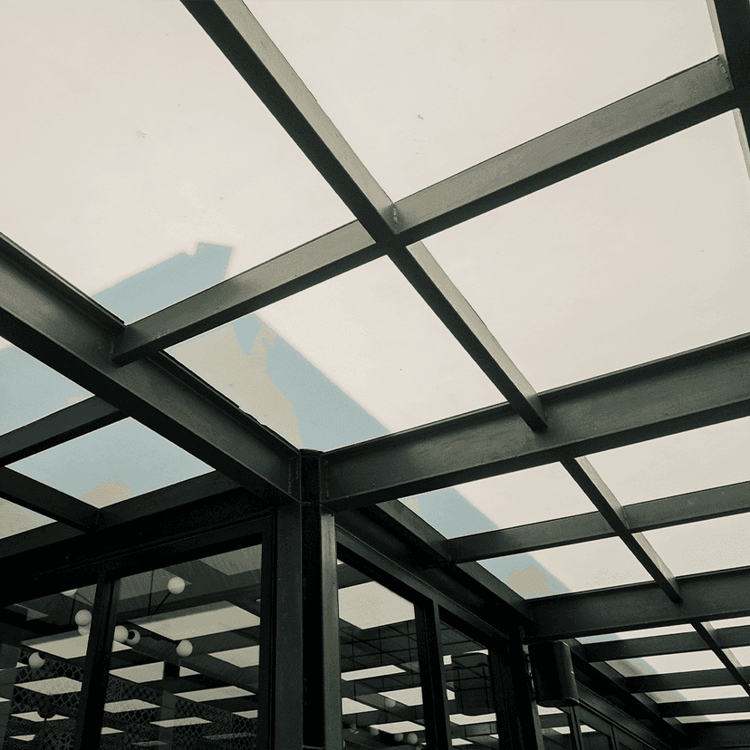 Polycarbonate Glass: Strong, Versatile & Custom Options